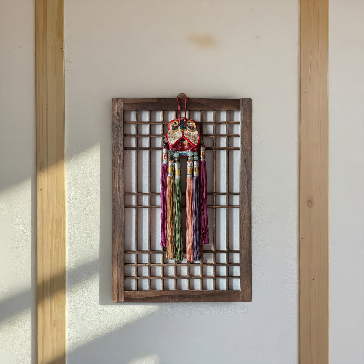 Korean Handmade Norigae with Embroidered Cicada & Ten-Tassel – ArtinKo